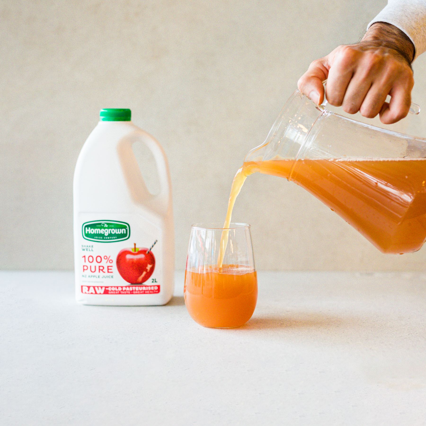 COLD PRESSED JUICE JUG - APPLE